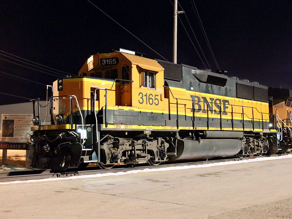 BNSF 3165